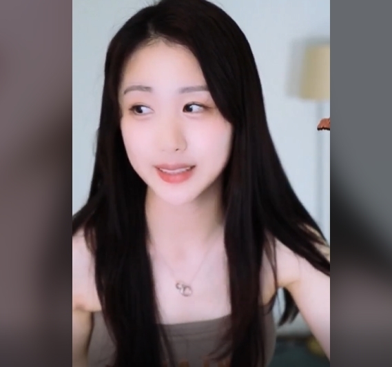 '고속도로서 후진' 생방송한 여성 BJ...누리꾼 비난 폭발 "누굴 죽이려고"