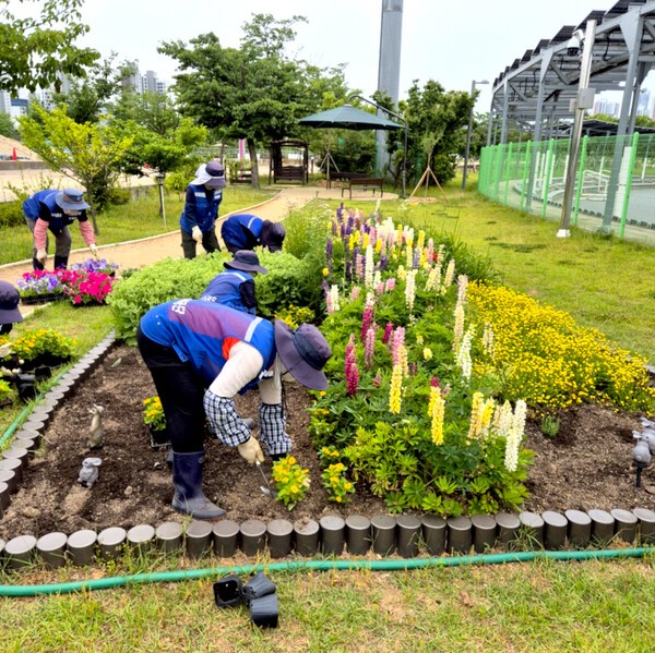 인천시설공단, 아시아드주경기장에 녹지 확대로 탄소 저감 실천